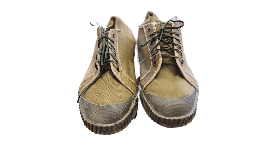 Nutria Tekkies – South African Military Surplus