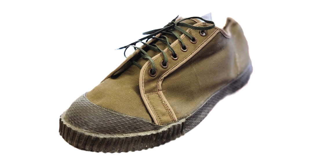 Nutria Tekkies – South African Military Surplus